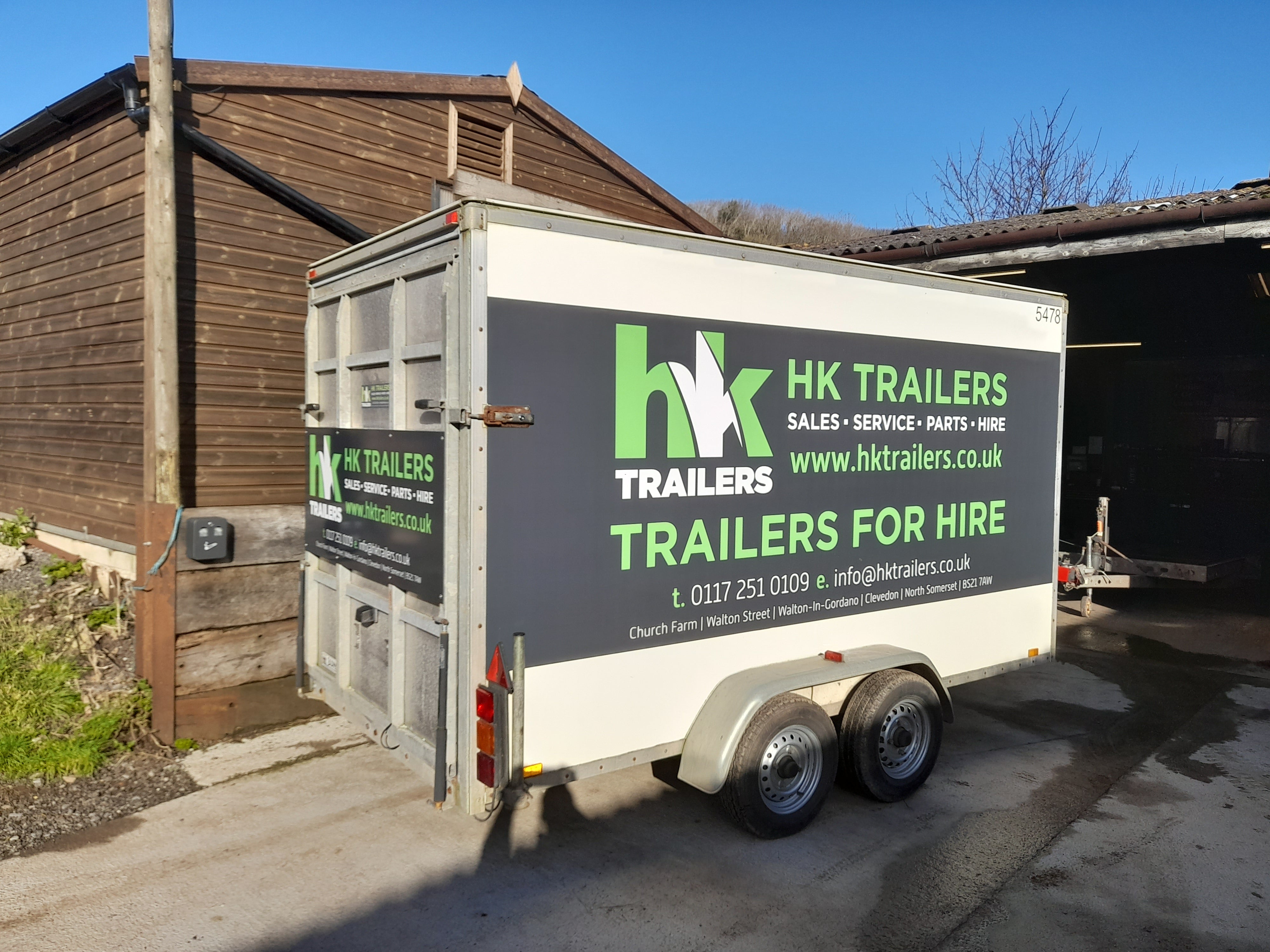 Box Van Trailer with Ramp for Hire, 12ft x 6ft